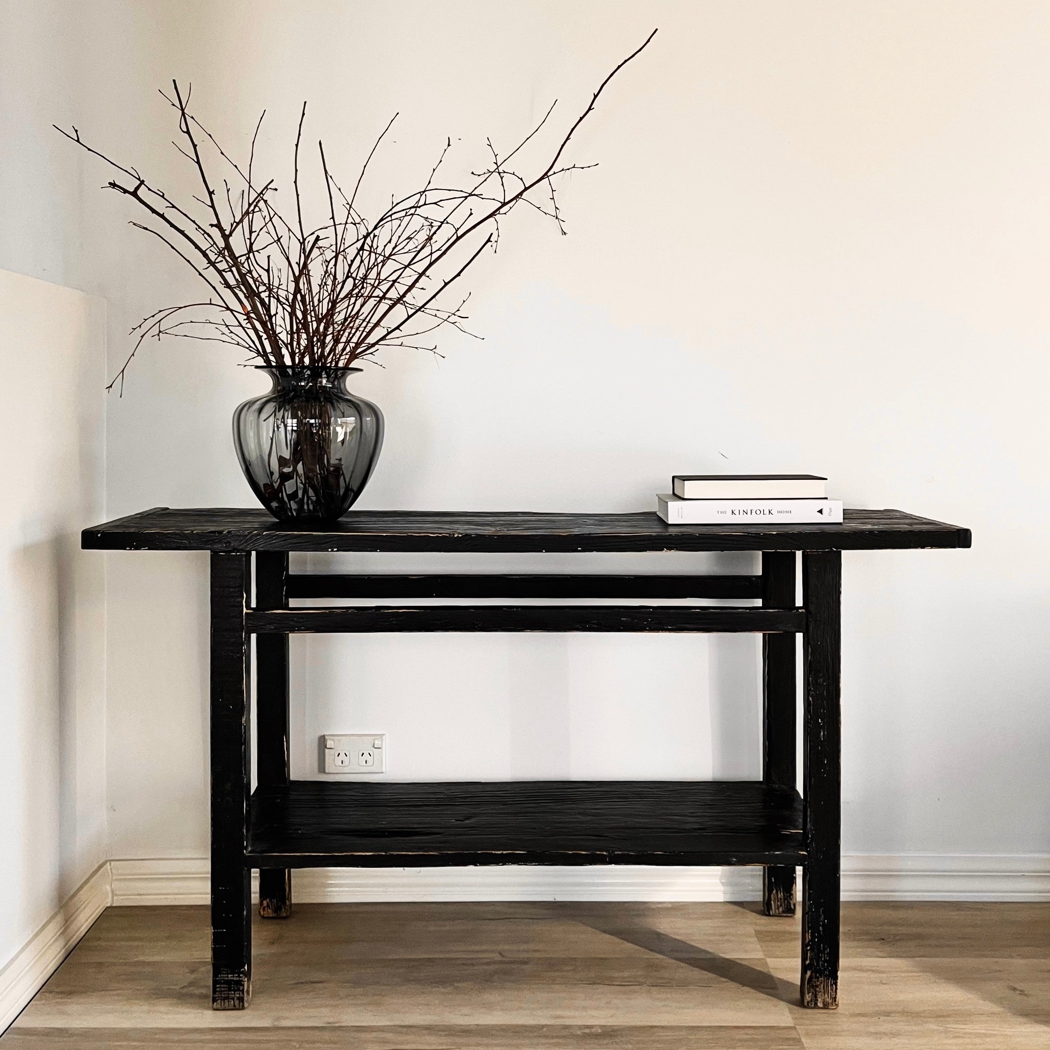 Provincial Alter Table | Black | Elm – Impreshens